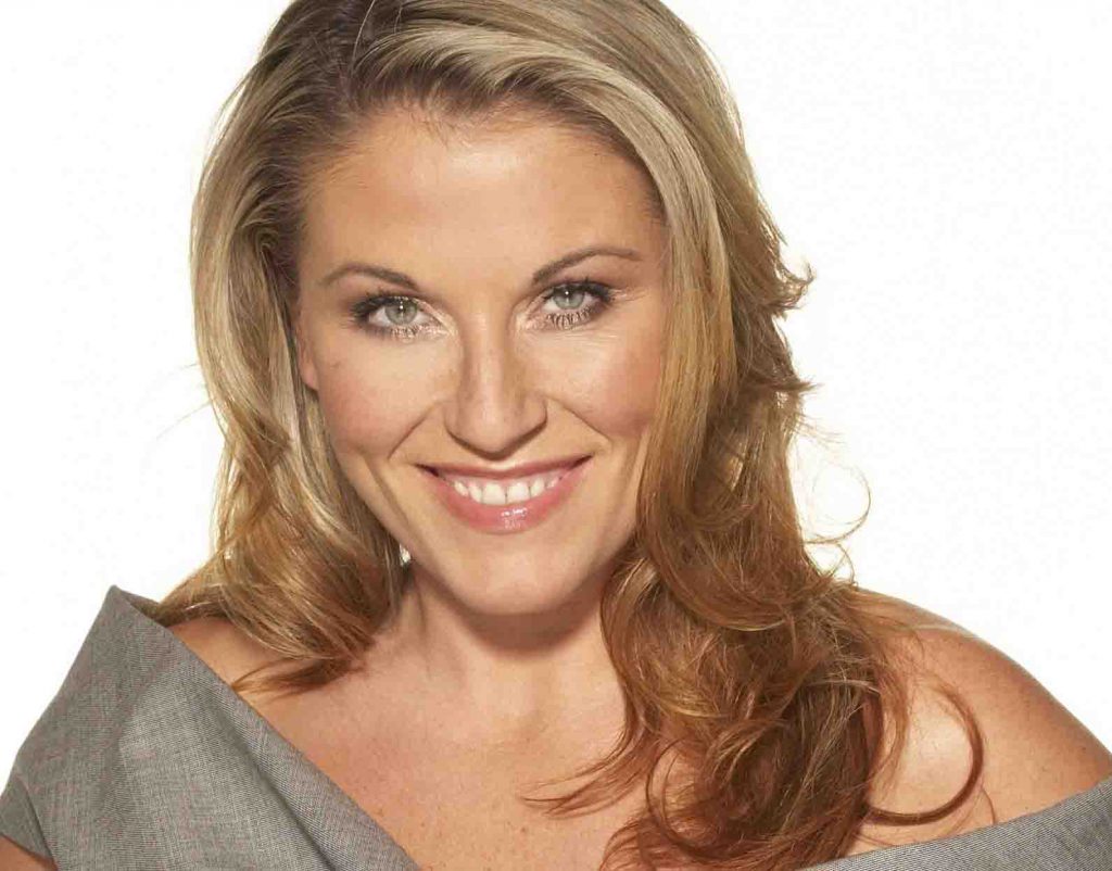 Jessie Wallace Bio, Birthday, Height, Weight, Boyfriend, Husband ...