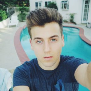 Tal Fishman Bio, Siblings, Net Worth, Height, Girlfriend, and Career