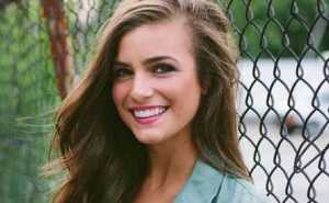 Robyn Hayward Bio, Net Worth, Boyfriend, Affair, Married, Height, Weight,