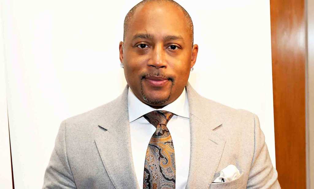 Daymond John Age, Height, Net Worth, Married, Wife, Kids & Cancer