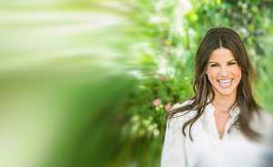 Julie Steines Bio, Salary, Net Worth, Married, Baby, and Family