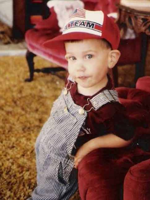 American actor Mat Best has a net worth of $2 million