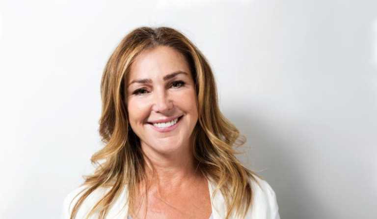 Peri Gilpin Age, Height, Net Worth, Husband and Children