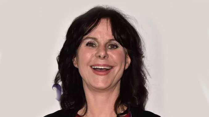 Mavis Leno Bio, Net Worth, House, Age, Height, Husband & Family