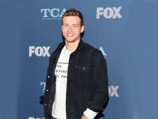 Erika Eleniak - Net worth with biography, married and affair. A ...