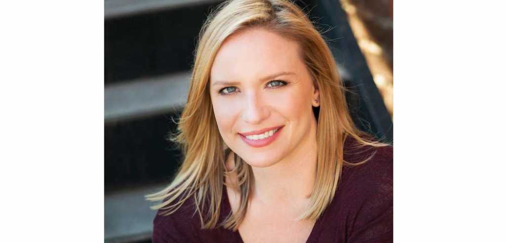 Caroline Renfro Bio, Wiki, Net Worth, Married, Husband & Tattoo