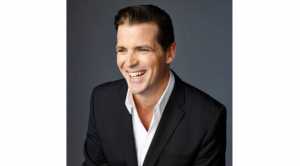 Damon Bayles Bio, Net Worth, Gay, Married & Relationship