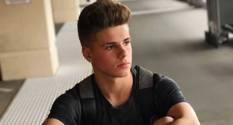 Cole Galotti Age, Bio, Net worth, Height, Tattoo & Gilrfriend - ALL ...