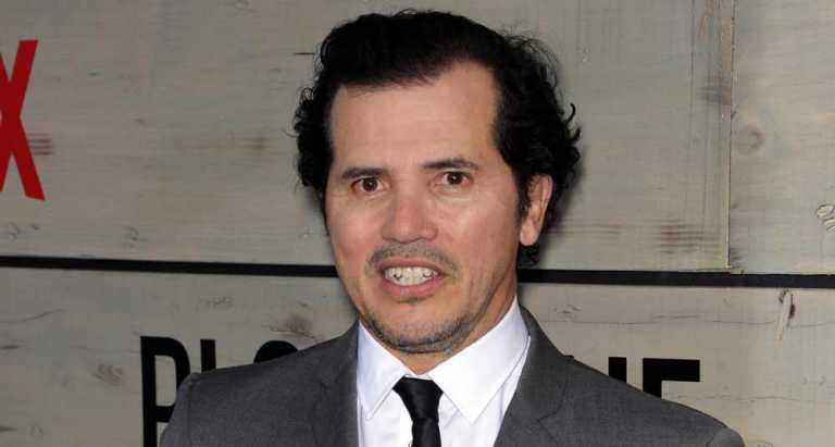 John Leguizamo Bio, Net Worth, Married, Wife, Height, Family