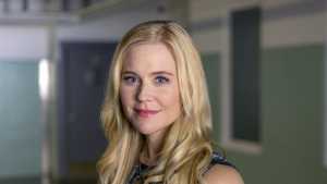 Kristin Booth Wiki, Age, Married, Married, Husband, Networth, Height