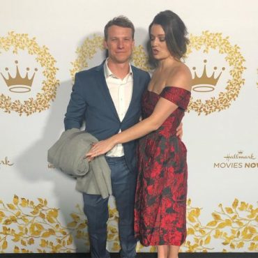 Canadian actress Kimberly Sustad is a mother of two kids