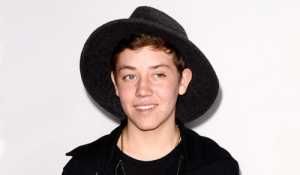 Ethan Cutkosky Bio, Age, Career, Net Worth, Girlfriend, Parents