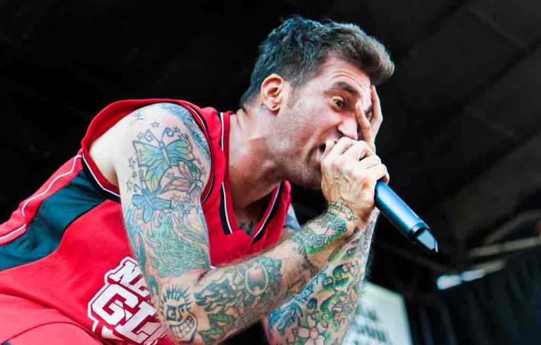 Jordan Pundik Age, Net Worth, Height, Married, Wife, Siblings