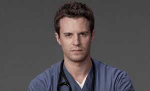 Luke Mably Bio, Career, Age, Height, Affair, Girlfriend & Net Worth