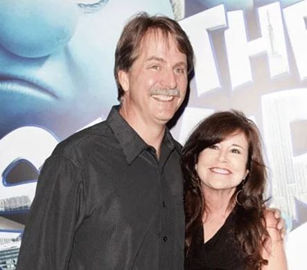 Pamela Gregg Leading a Happy Married Life With Spouse, Jeff Foxworthy