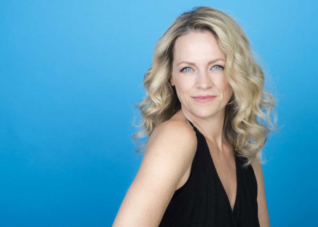 Stephanie Moore Bio, Net Worth, Age, Married, Husband & Children