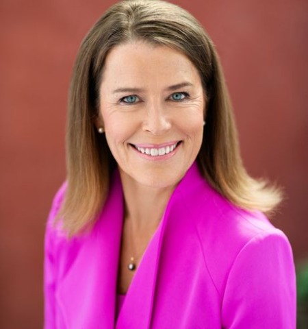 Ticky Fullerton Age, Salary, Net Worth, Bio, Wedding & Husband