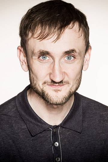 Tom Brooke Bio, Wiki Age, Height, Girlfriend & Net Worth