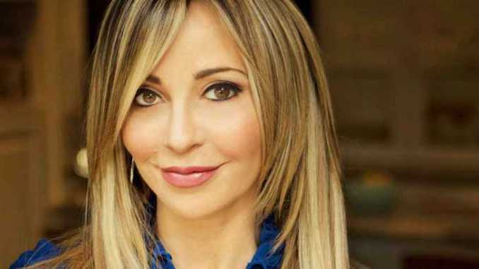 Tara Strong Net Worth, Married, Husband, Bio, Height