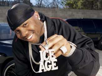 Mike Jones Net Worth, Married, Daughter, Wife, Bio