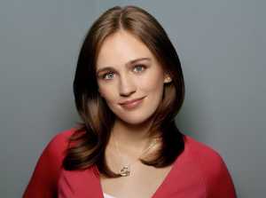 Sarah Thompson Bio, Wiki, Net Worth, Age, Height, Married, & Husband