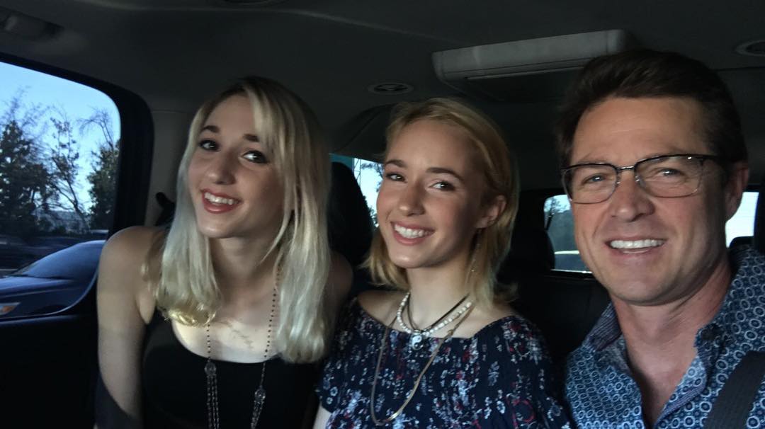 Eric Close Age, Height, Net Worth, Married, Wife, Children, Bio & Wiki