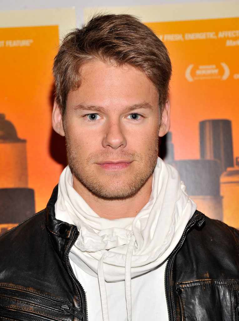 Randy Harrison Net Worth, Age, Hieght, Affairs, Partner, Bio & Wiki