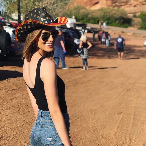 Jessica Lebel Wiki, Net Worth, Salary, Boyfriend, Dating, Height