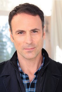 D.W. Brown Bio, Age, Height, Net Worth, Married, Wife, & Career