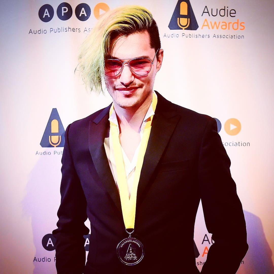 Zach Villa Bio, Age, Height, Net Worth & Personal Life