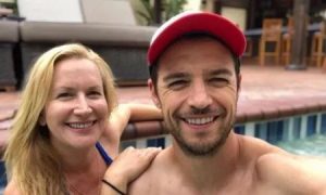 Angela Kinsey Bio, Age, Net worth, Husband, Children, & Divorce