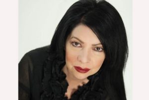 Debra Lamb Bio, Net Worth, Career, Family, Siblings & Career