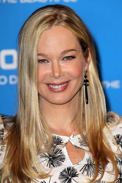 Jennifer Gareis Bio, Age, Net Worth, Married, Husband & Children