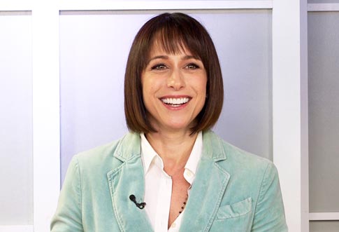 Paige Davis Age, Husband, Net Worth, Children, Height & Career