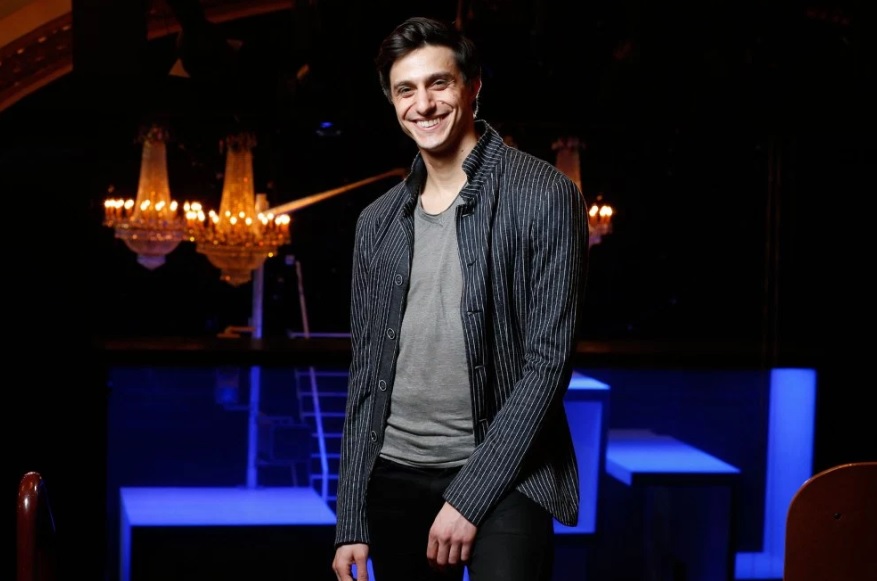 Gideon Glick Bio, Relationship, Gender, Height, Weight, Net Worth