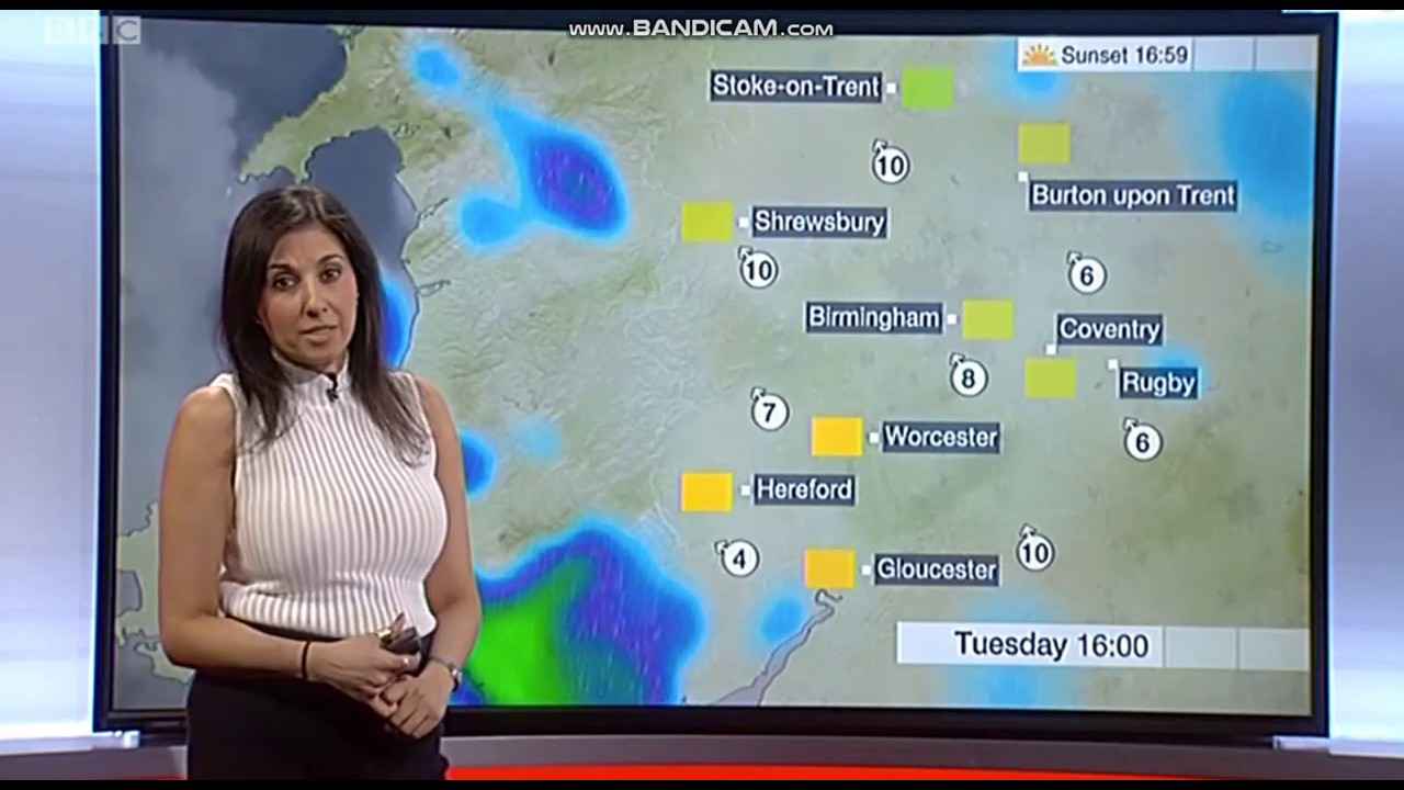 Shefali Oza Age, Wiki, Married, Divorced, Husband, Net Worth, & Career