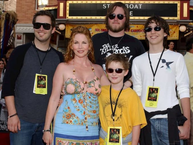 Is Melissa Gilbert Married to Timothy Busfield? - Married Life ...
