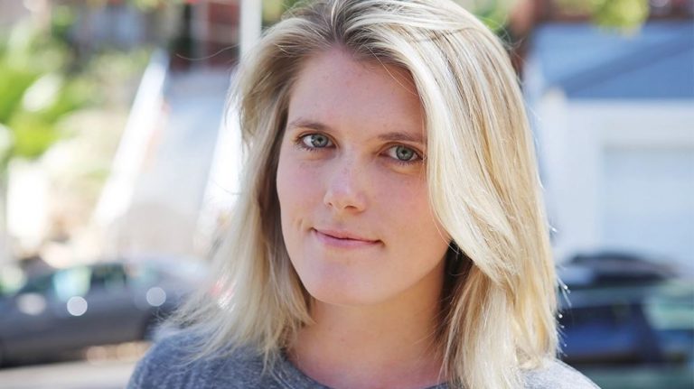 Eliza Clark Age, Height, Net Worth, Married, Husband, Children & Bio