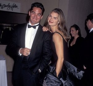 Dean Cain Bio, Age, Movies, Superman, Net Worth & Personal Life