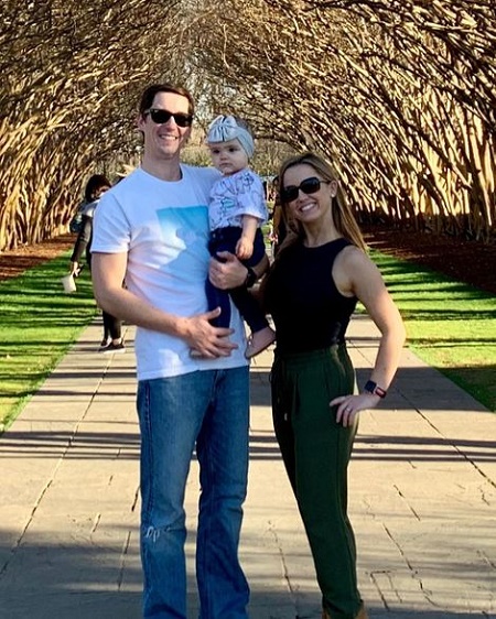Kalee Dionne Bio, Height, Net Worth, Husband, Married, & Baby