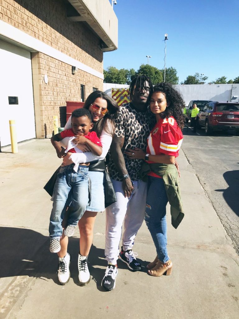 Crystal Espinal Bio, Husband, Height, Weight, Net Worth