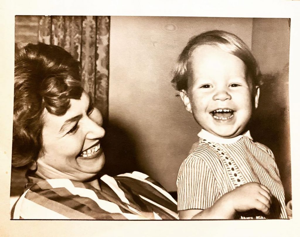 Anthony Hickox- An American director known for making Horror movie