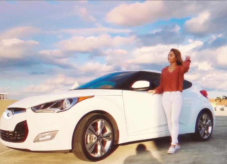 Who Is American Tiktok star, Gabby Murray Dating To?