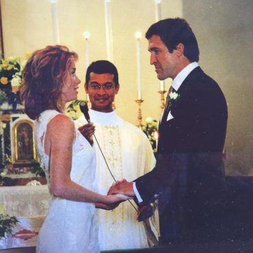 Desperate Housewives actor Jonathan Cake is a father of two kids