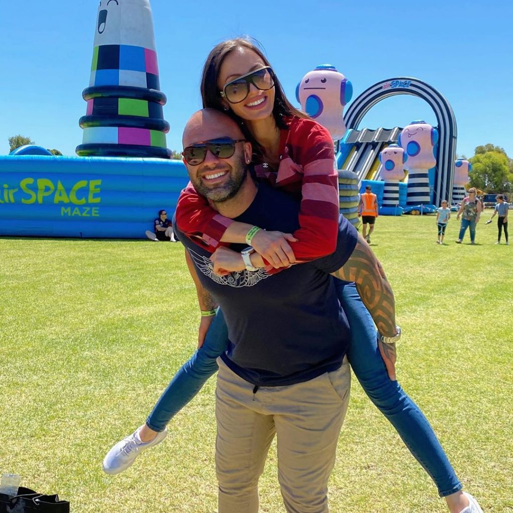 Maria DiGeronimo is engaged to Carlos Vannini and has a daughter