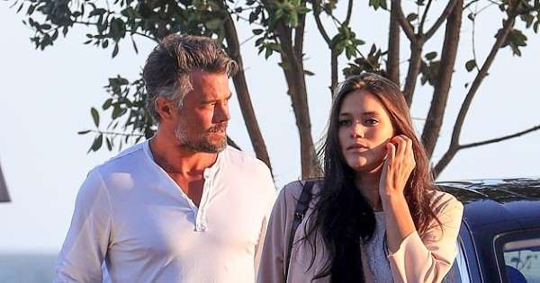 Audra Mari-North Dakota Native is in a relationship with Josh Duhamel.