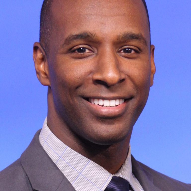 Q McCray is married to Devina McCray and has two kids: Net Worth