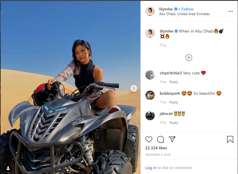 Muni He is a professional Golf palyer and Instagram Star.