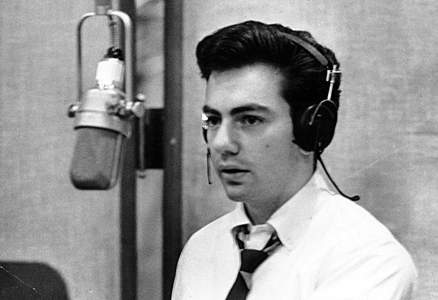 Neil Diamond-Singer-Songwriter who married thrice and father of four.