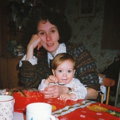 Ellen Rose is a YouTuber and who has earned lots of fame and wealth